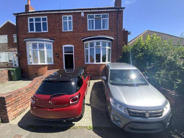 3 Bedroom Semi Detached House