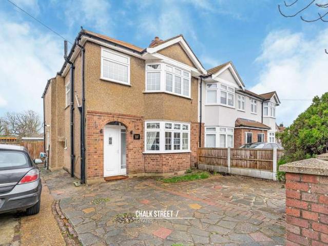 3 Bedroom Semi Detached House