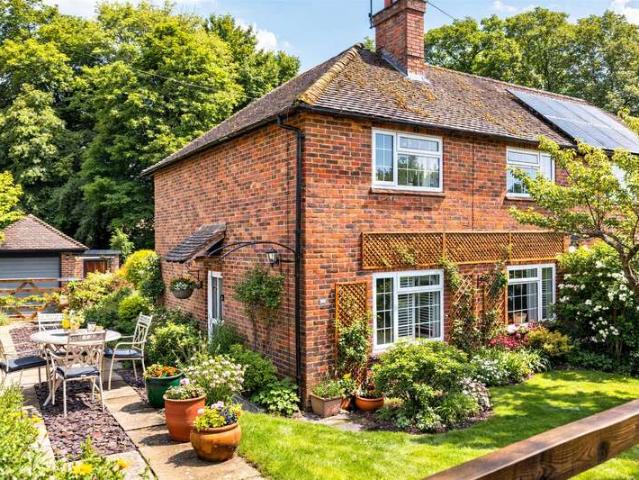 3 Bedroom Semi Detached House