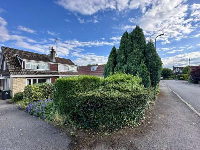 3 Bedroom Semi Detached House
