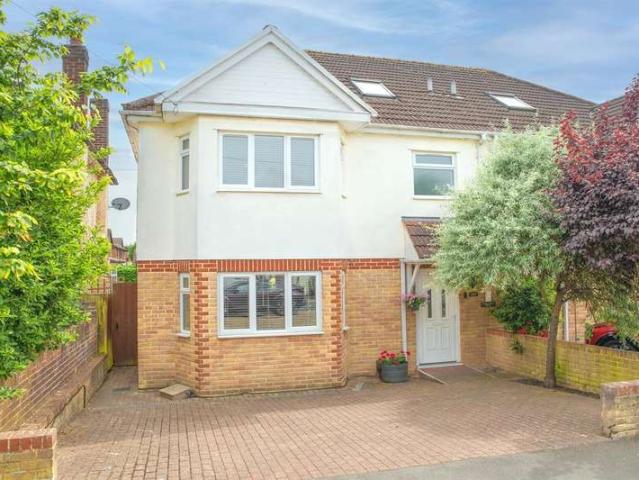 3 Bedroom Semi Detached House