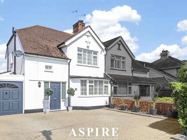 3 Bedroom Semi Detached House