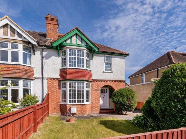 3 Bedroom Semi Detached House