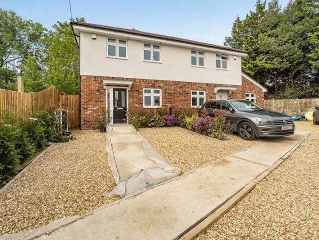 3 Bedroom Semi Detached House