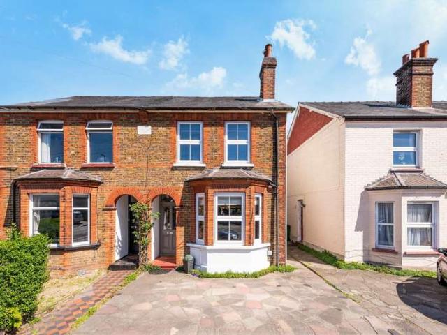 3 Bedroom Semi Detached House