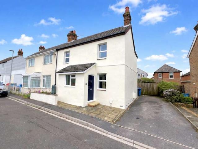 3 Bedroom Semi Detached House