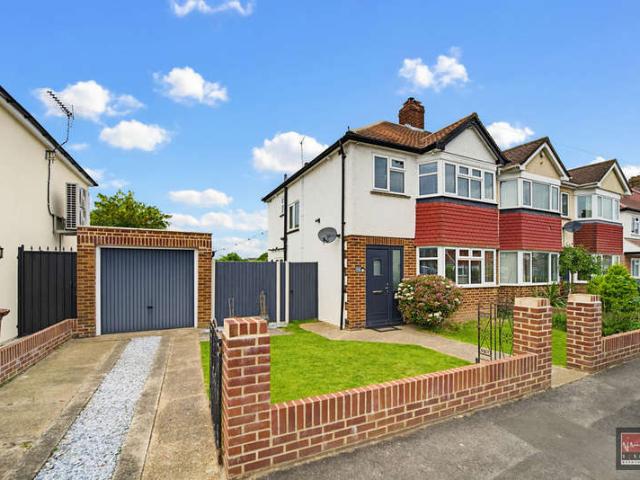 3 Bedroom Semi Detached House