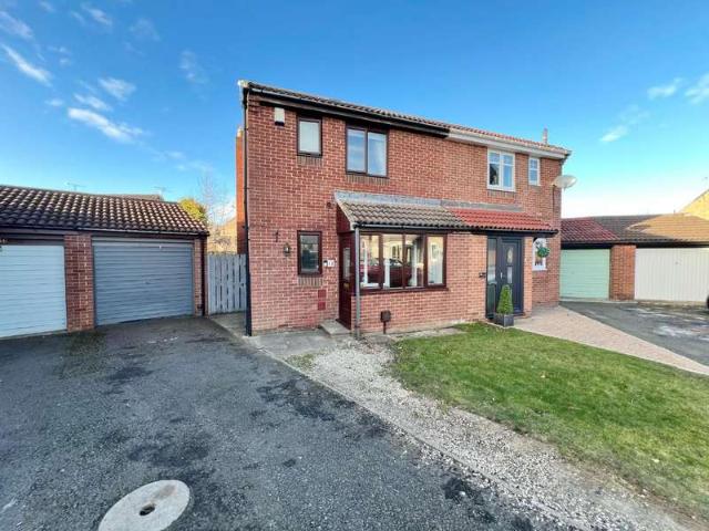 3 Bedroom Semi Detached House