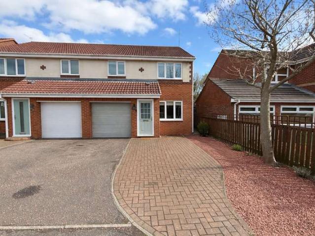 3 Bedroom Semi Detached House