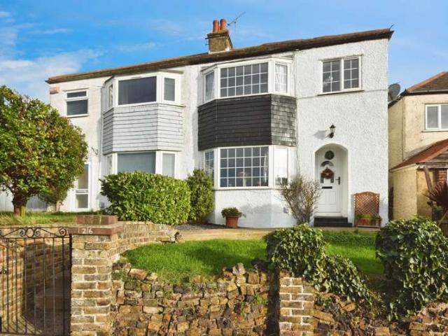 3 Bedroom Semi Detached House