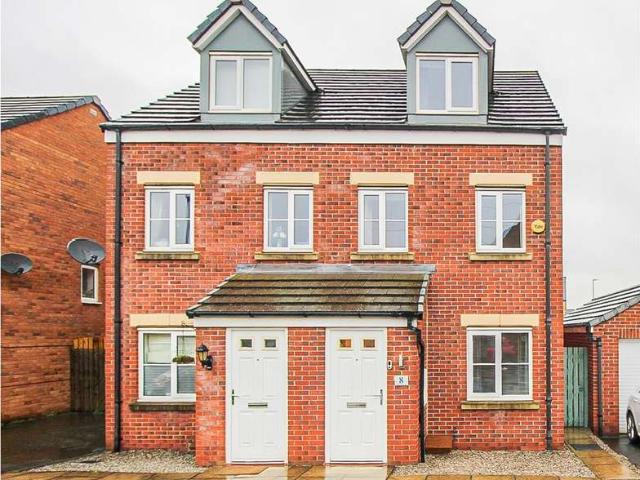 3 Bedroom Semi Detached House