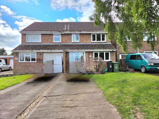 3 Bedroom Semi Detached House