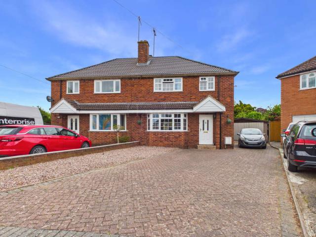 3 Bedroom Semi Detached House