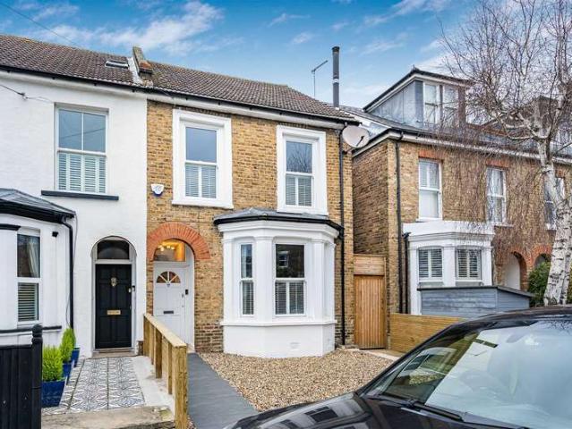 3 Bedroom Semi Detached House