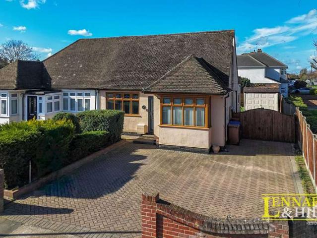 3 Bedroom Semi Detached House