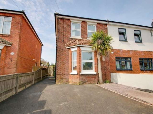 3 Bedroom Semi Detached House
