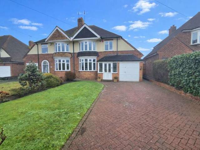 3 Bedroom Semi Detached House