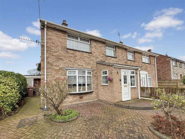 3 Bedroom Semi Detached House