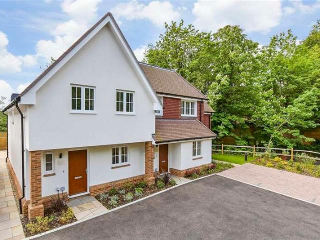 3 Bedroom Semi Detached House