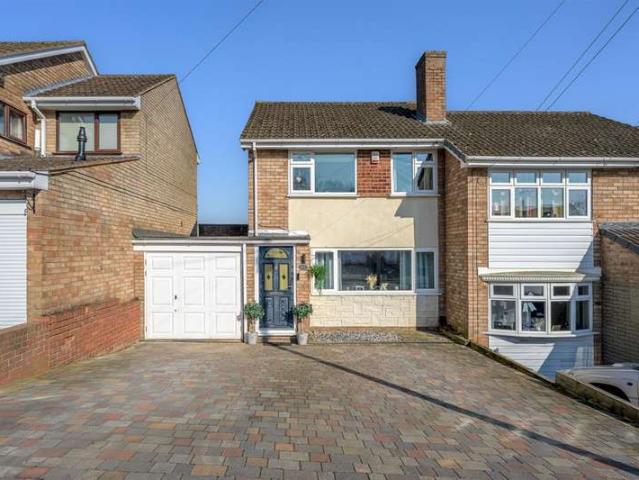 3 Bedroom Semi Detached House