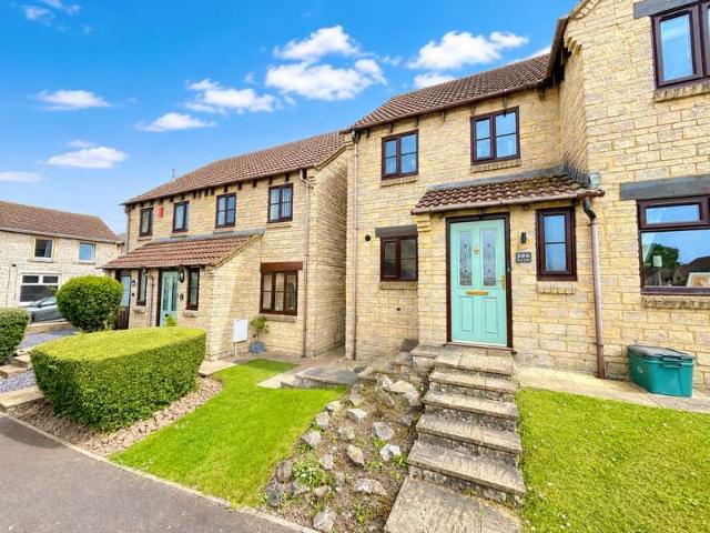 3 Bedroom Semi Detached House