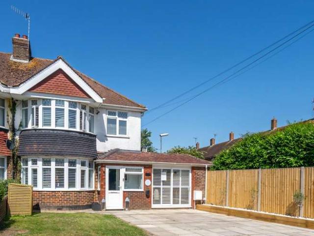 3 Bedroom Semi Detached House