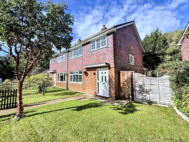 3 Bedroom Semi Detached House