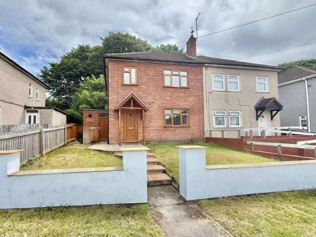 3 Bedroom Semi Detached House