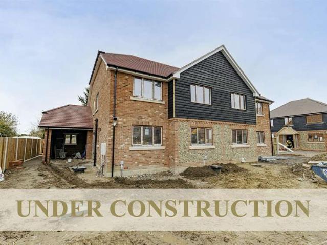 3 Bedroom Semi Detached House