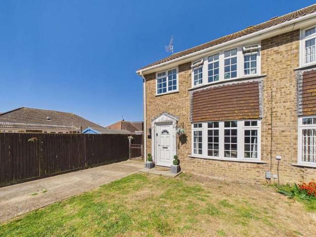 3 Bedroom Semi Detached House