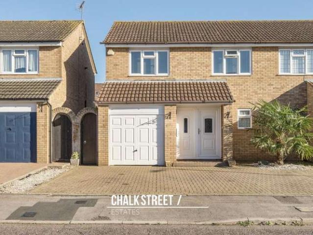 3 Bedroom Semi Detached House