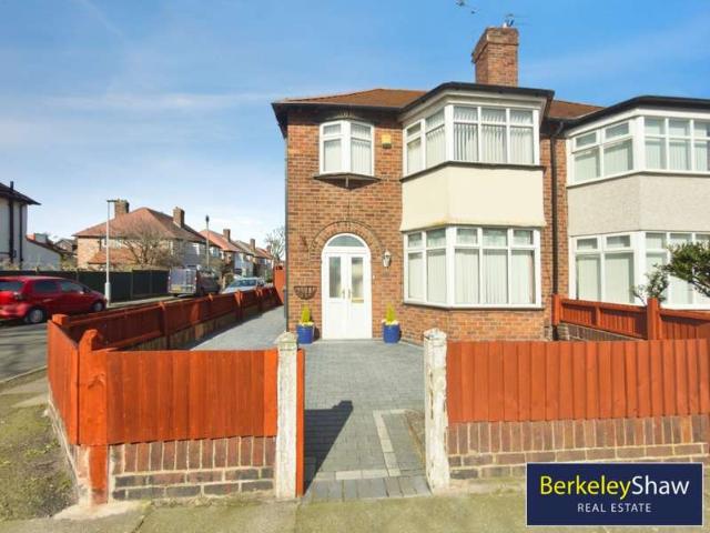 3 Bedroom Semi Detached House