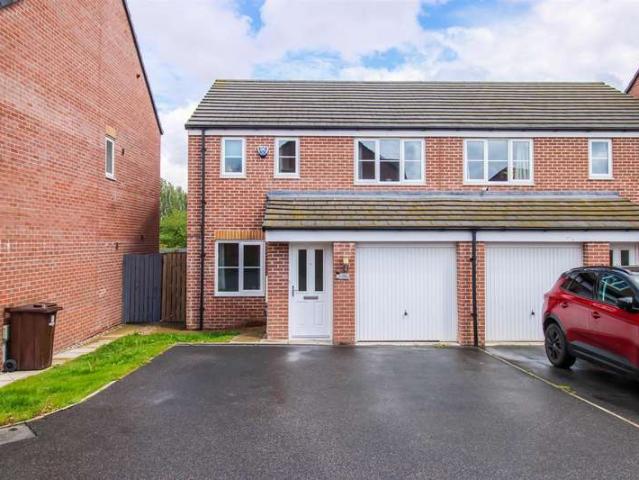 3 Bedroom Semi Detached House