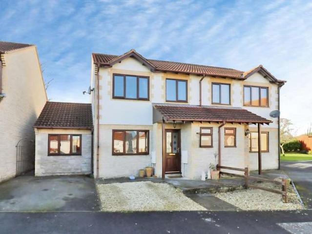 3 Bedroom Semi Detached House