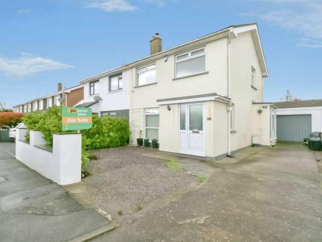 3 Bedroom Semi Detached House