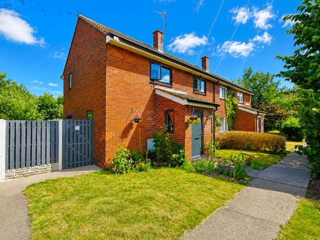 3 Bedroom Semi Detached House