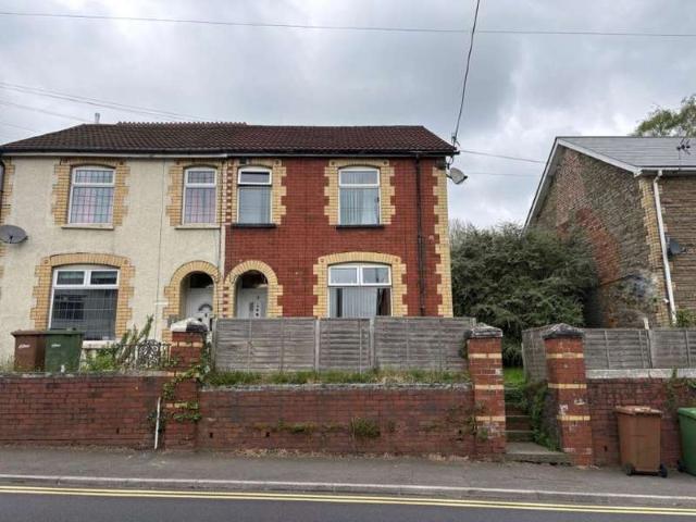 3 Bedroom Semi Detached House