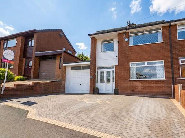 3 Bedroom Semi Detached House