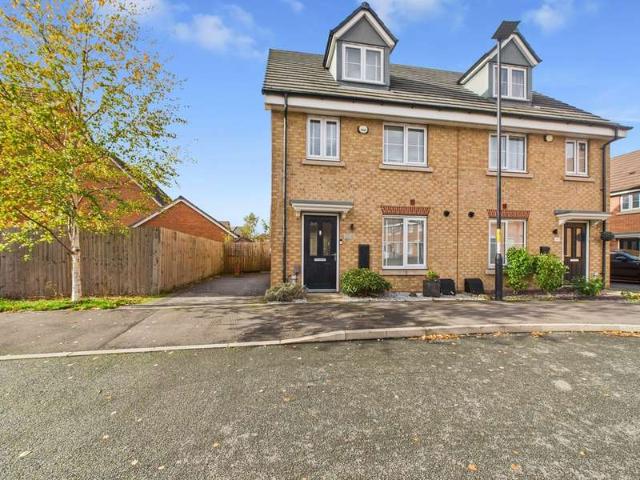 3 Bedroom Semi Detached House