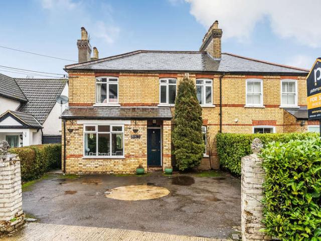 3 Bedroom Semi Detached House