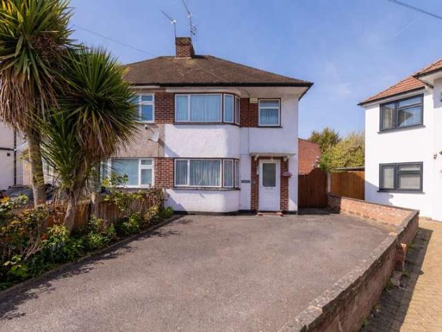 3 Bedroom Semi Detached House