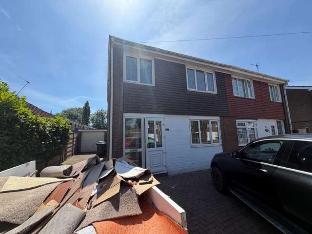 3 Bedroom Semi Detached House