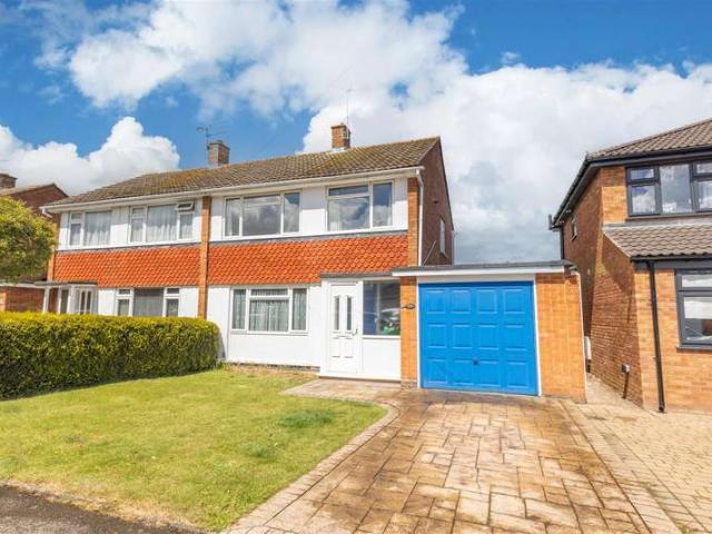3 Bedroom Semi Detached House
