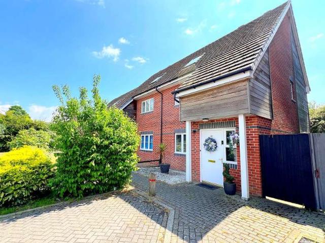 3 Bedroom Semi Detached House