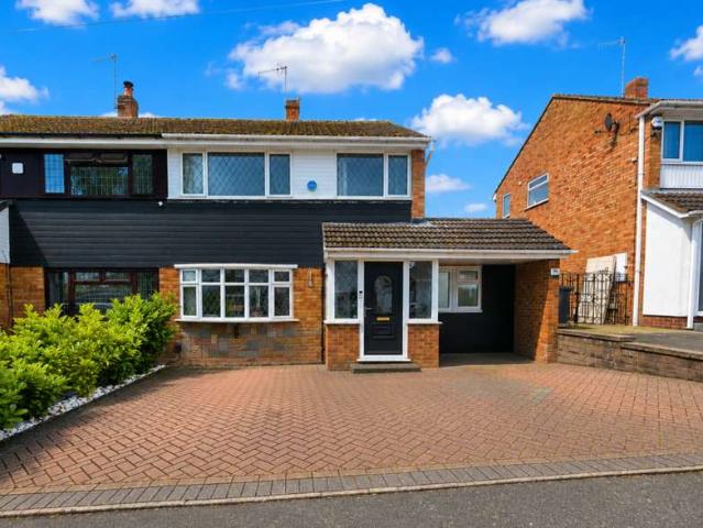 3 Bedroom Semi Detached House