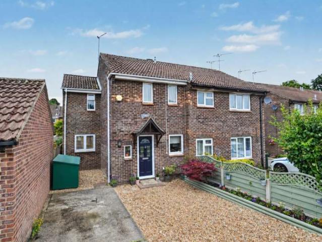 3 Bedroom Semi Detached House