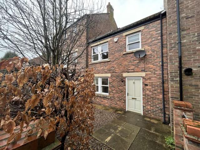 3 Bedroom Semi Detached House