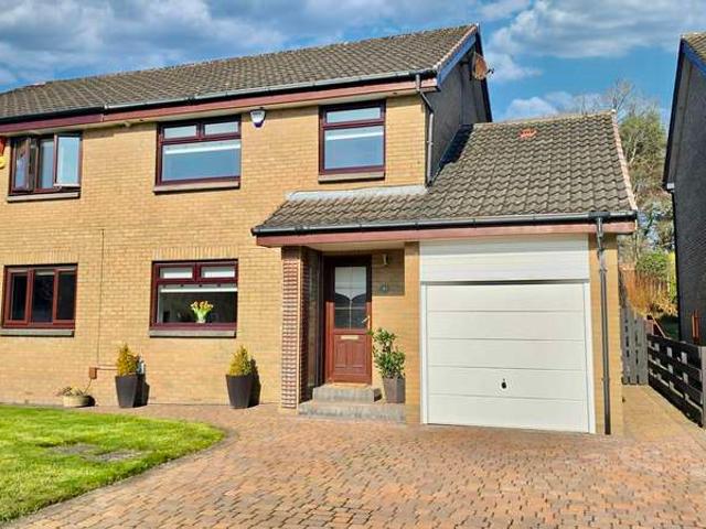 3 Bedroom Semi Detached House