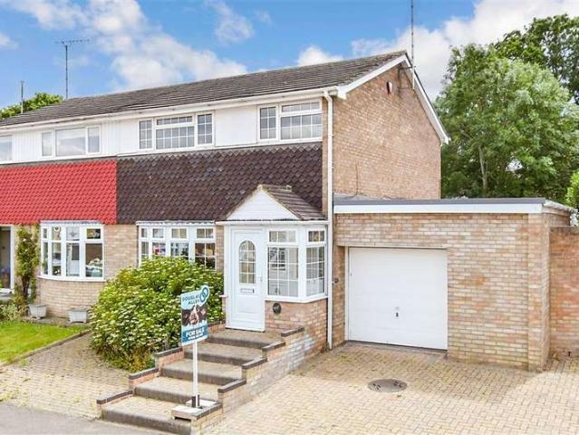 3 Bedroom Semi Detached House