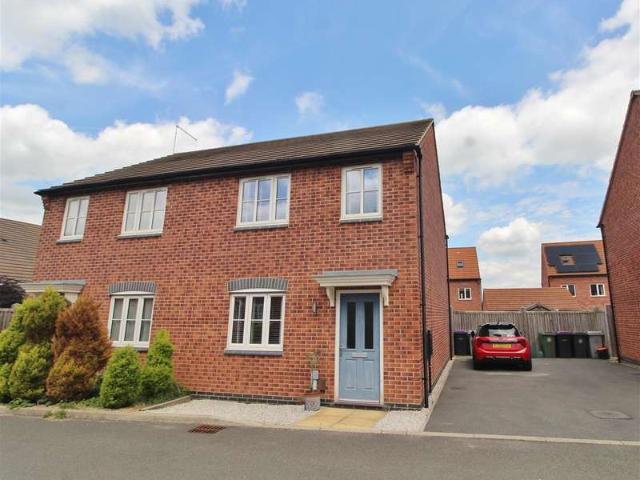 3 Bedroom Semi Detached House